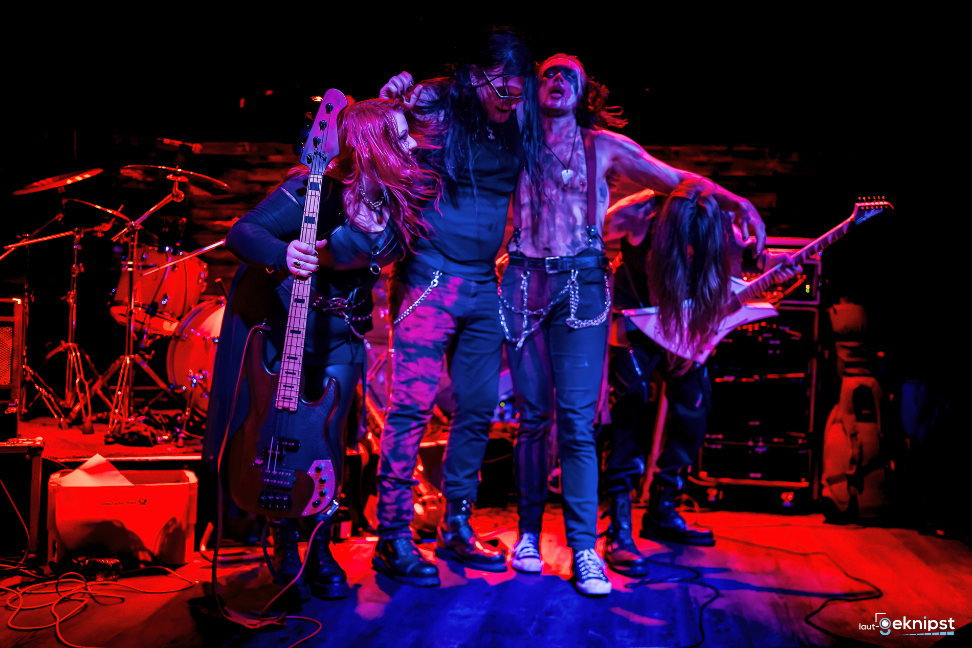 LIVE - SOBER TRUTH BAND